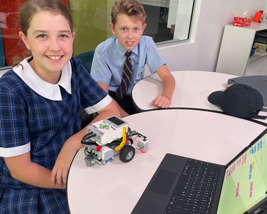 Taipan Roboneers: Practicing To Be Future Programmers - Canterbury College