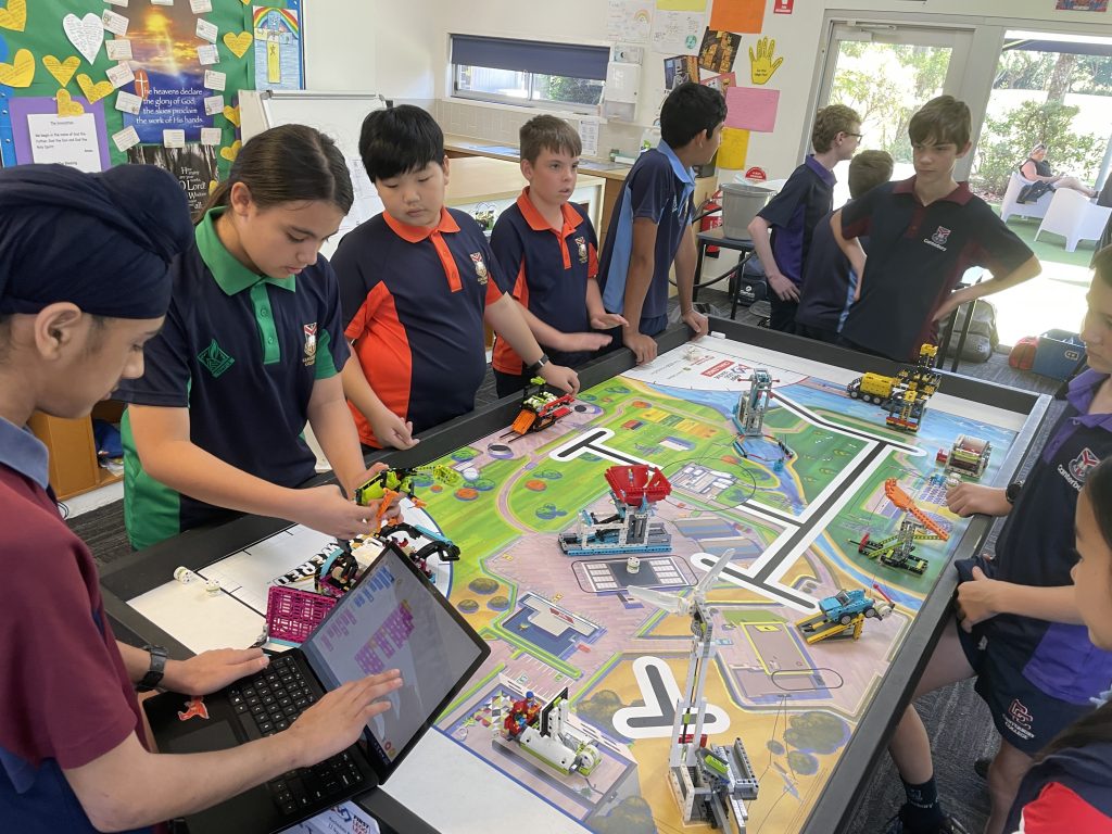 Taipan Roboneers: Rochedale Regional First Lego League Challenge ...