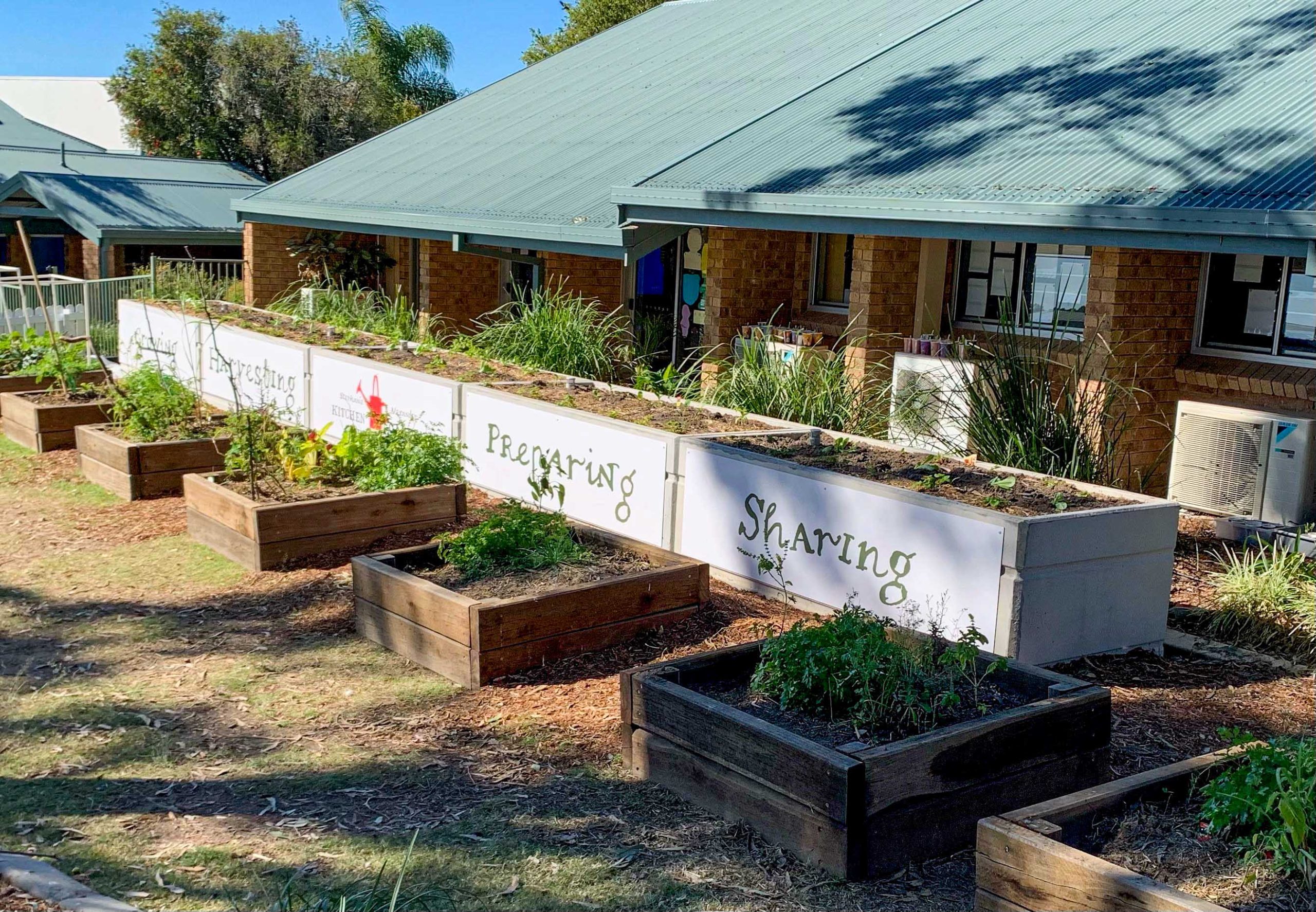 Kitchen Garden – Canterbury College